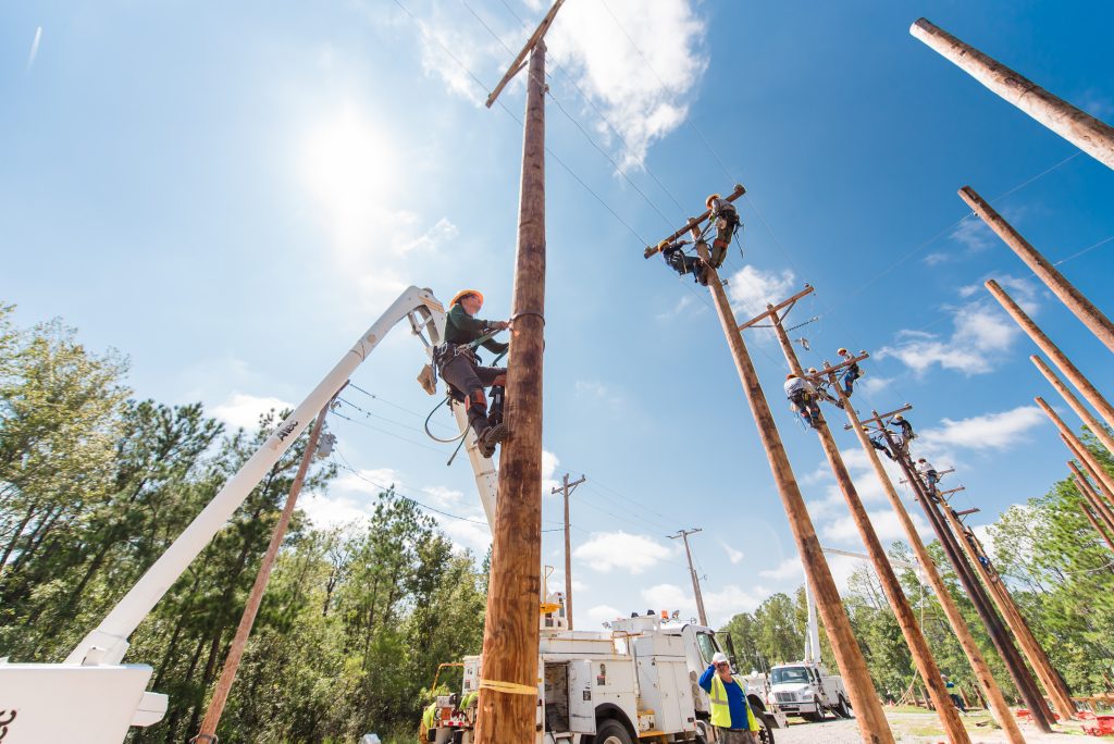 CFCC Electrical Lineworker Pre-Apprenticeship Program Recognized as the 2021 Outstanding Pre ...