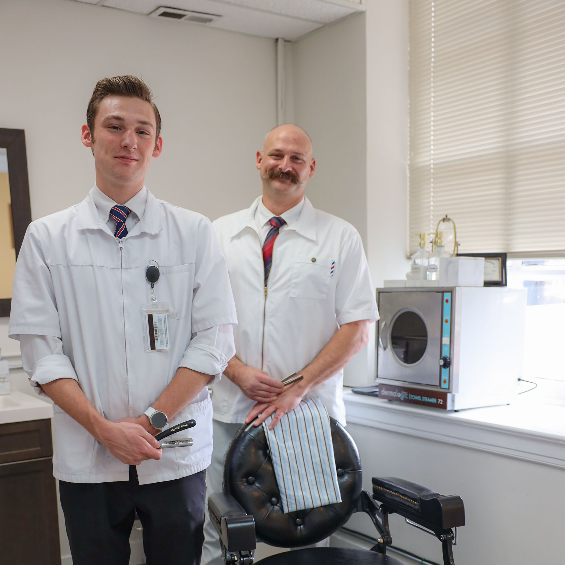 Barbering grad opens luxury barber shop in downtown Wilmington, NC ...