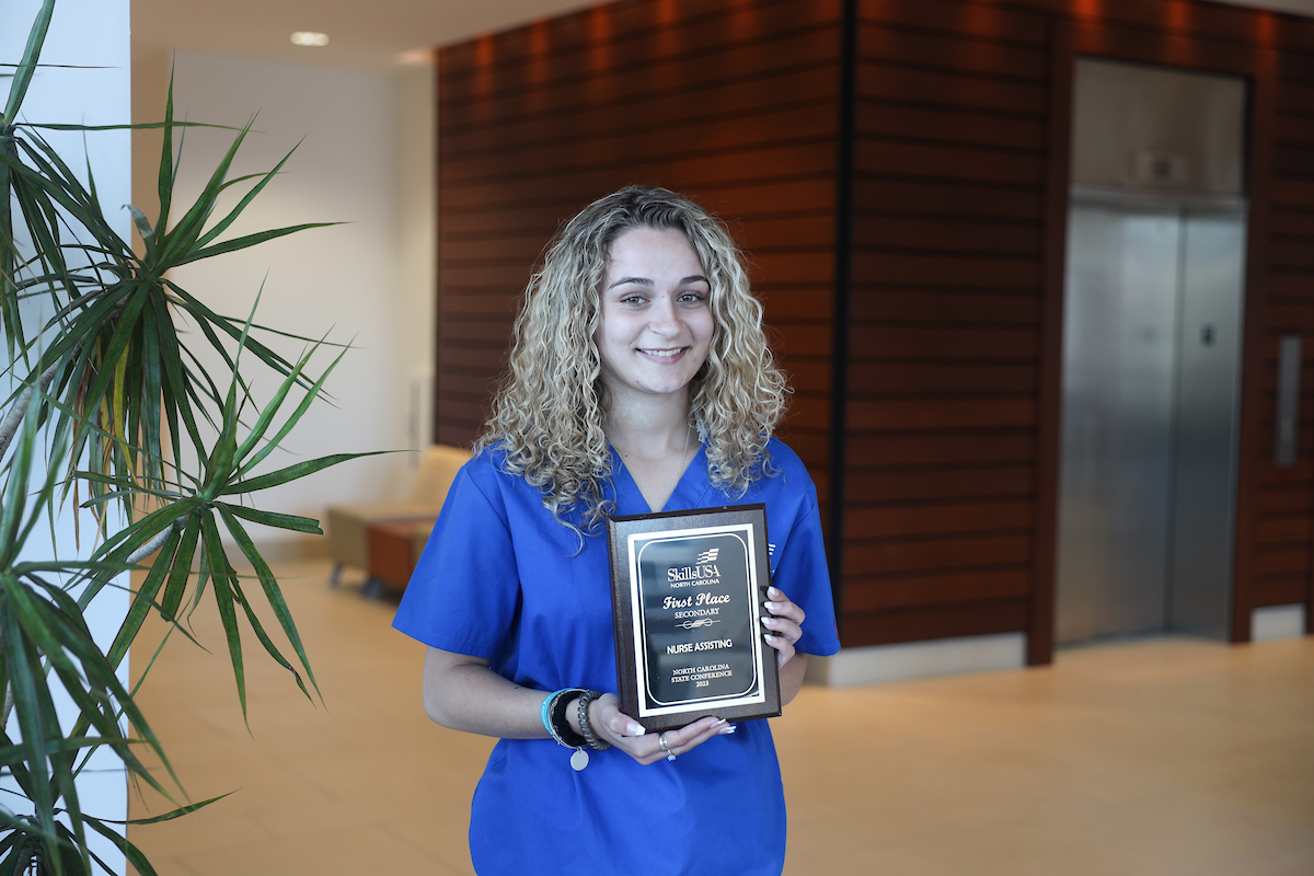 CFCC nurse aide student wins statewide SkillsUSA competition | Cape ...